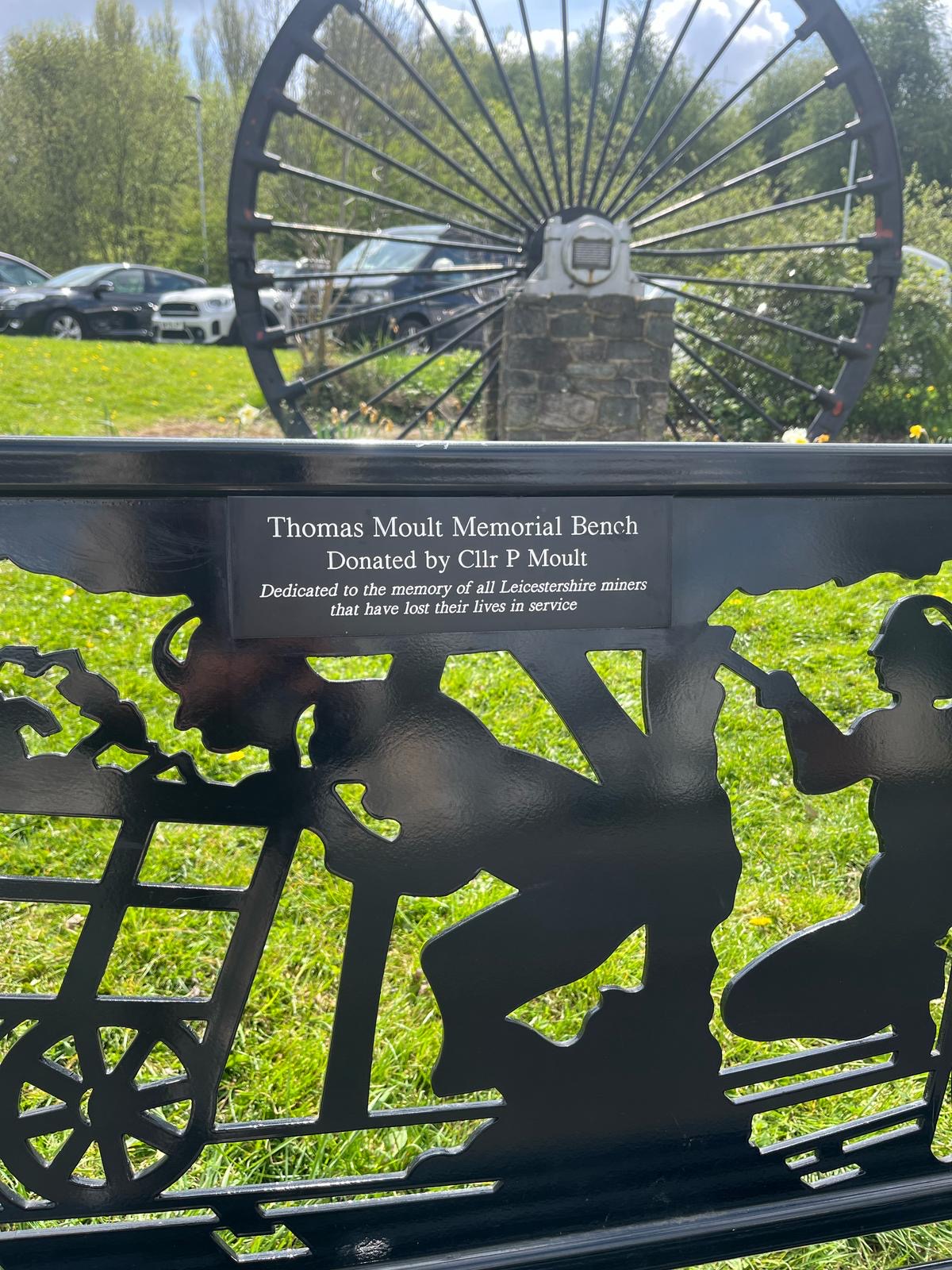 New Miners Plaque - The City of Dan Mining Bench - Whitwick Parish Council